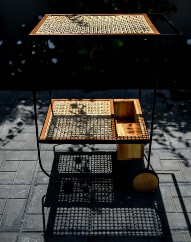WOODEN TROLLEY